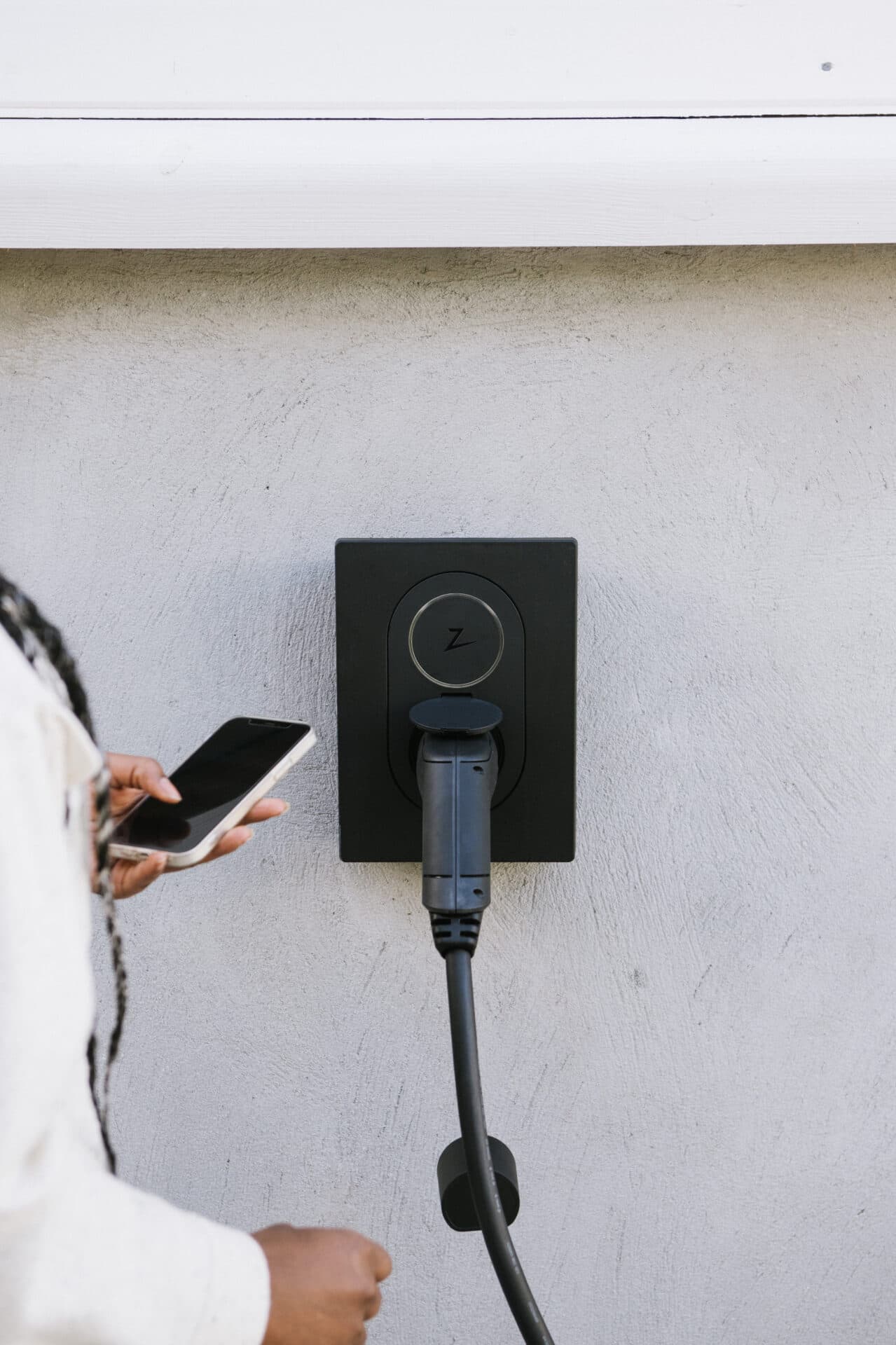 Montere elbillader | Lang erfaring | Buvik Elektro